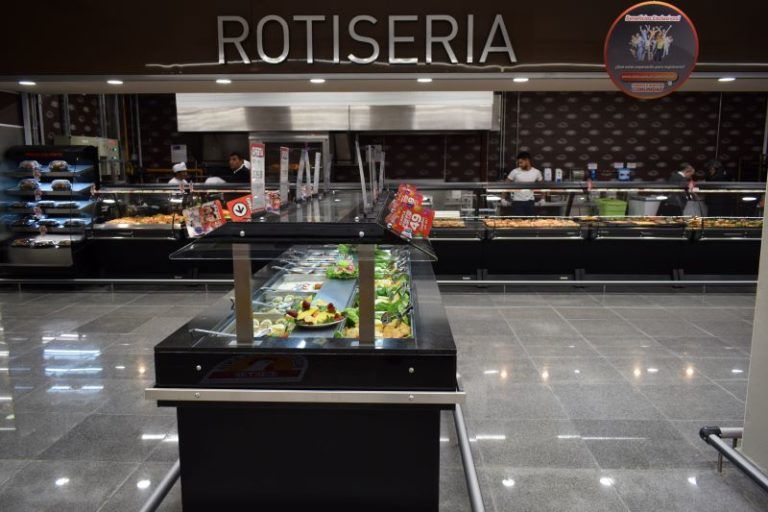 Coto transformó y modernizó su sucursal en Belgrano